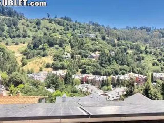 Room for rent in Berkeley