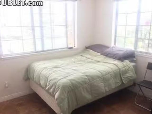 Room for rent in Brentwood