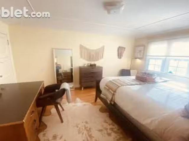 Room for rent in Culver City
