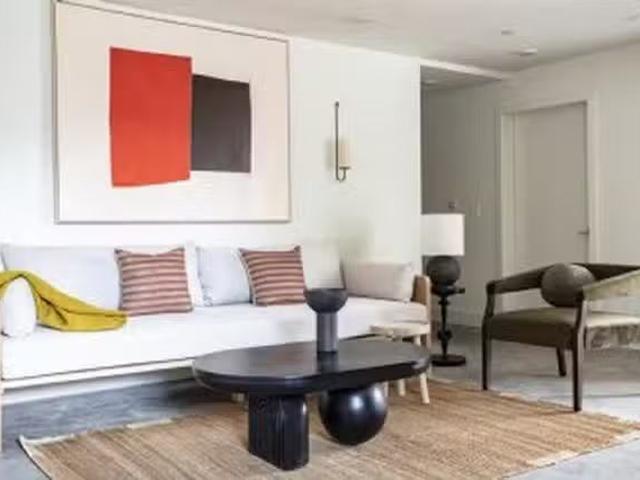 Room for rent in Culver City