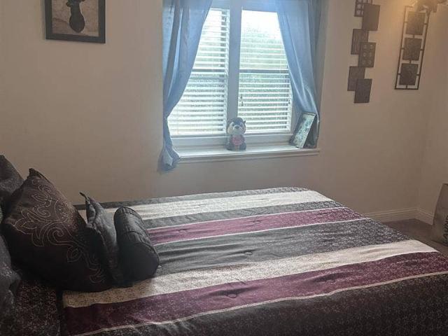 Room For Rent With Private Bathroom