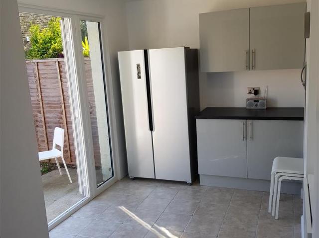 room for rent in Camden Square, Ramsgate, Kent CT11 8HS