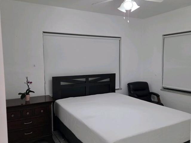 Room for rent in Coral Way