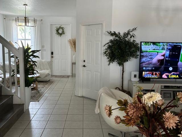 Room for rent in Doral Fl