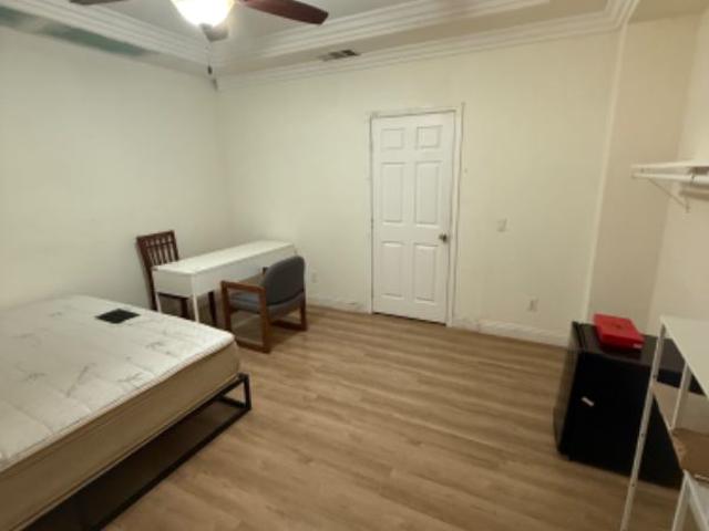 Room for Rent in Eastvale_Starting at $999
