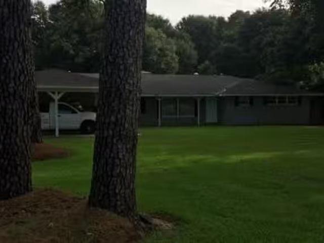 Room for rent in East Baton Rouge