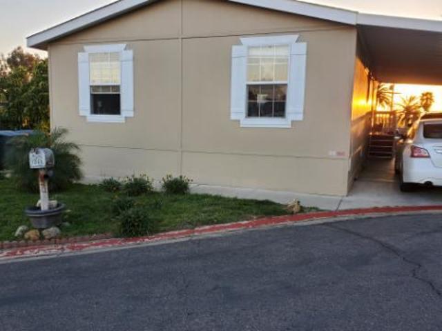 Room for rent in Escondido CA 92027
