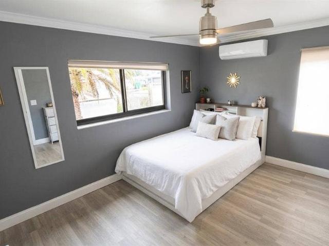 Room for rent in ft lauderdale!