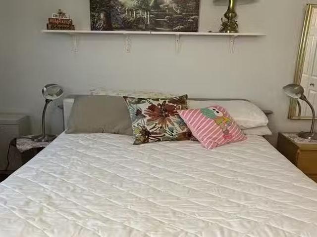 Room for rent in Georgetown