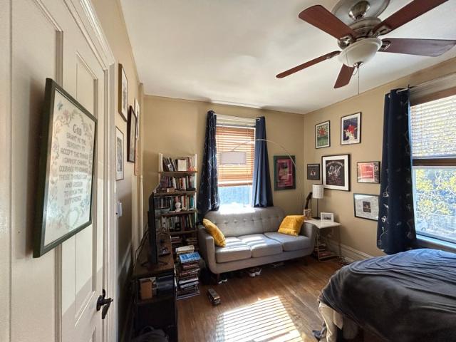 ROOM for RENT in Gorgeous Historic JC Home