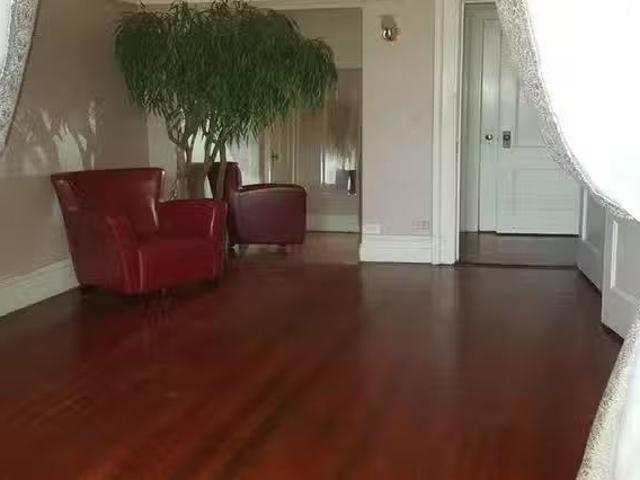 Room for rent in Harlem West