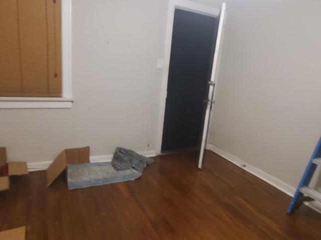 Room for Rent in home