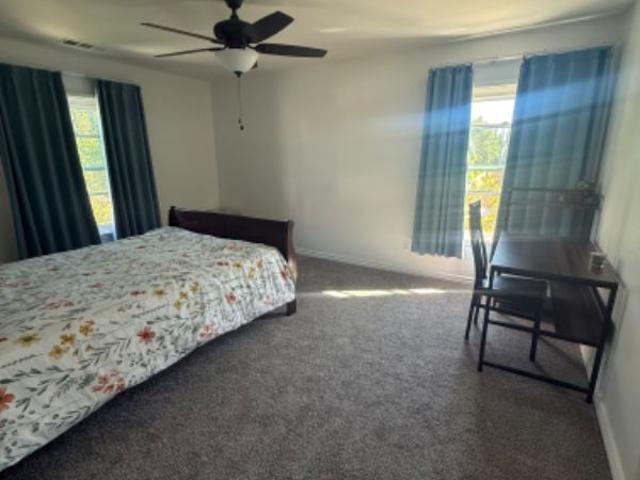 Room for Rent in Jurupa Valley_$950 per Month
