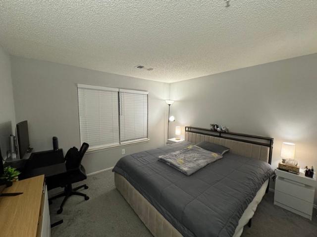 Room for rent in Lawrenceville, NJ From Aug 24