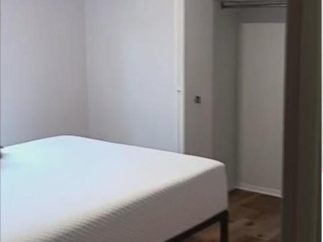Room for rent in linthincum