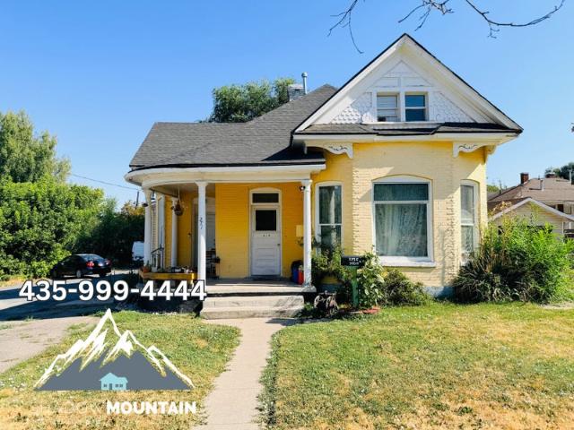 Room for Rent in Logan | $600 | Available 0026