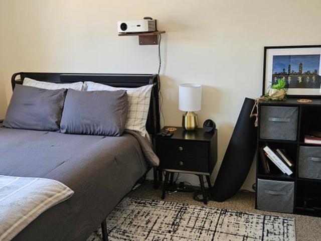 Room for Rent in Pacific Beach