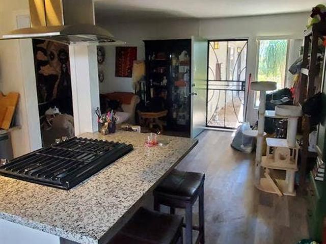 Room for rent in point loma