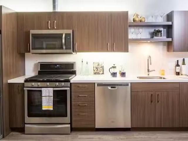 Room for rent in Portland Downtown