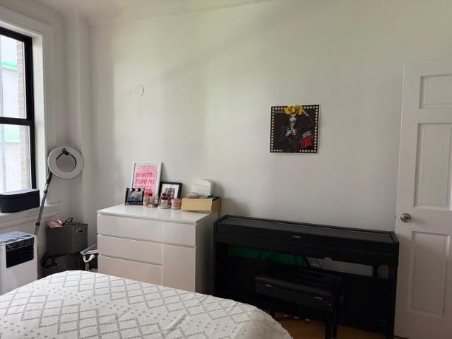 Room for rent in prime Midtown West location