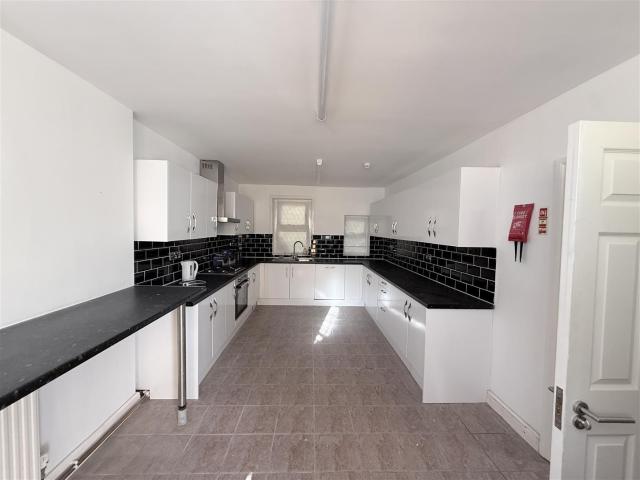 room for rent in Ramsgate Road, Broadstairs CT10 1PP