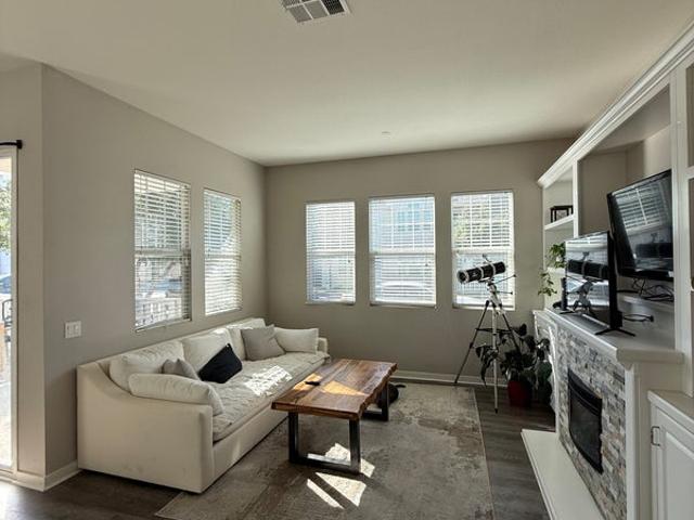 Room for Rent in Rancho Mission Viejo avail 9/1