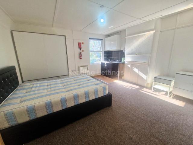 room for rent in Reading, Berkshire