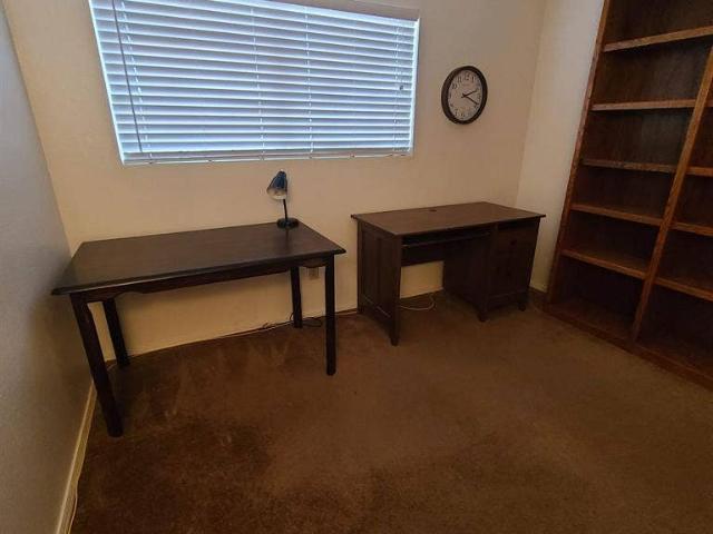 Room for rent in real nice house