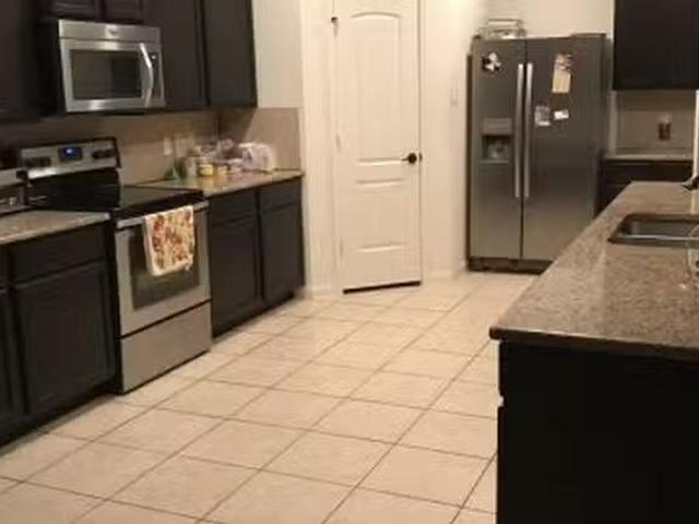 Room for rent in Red Oak