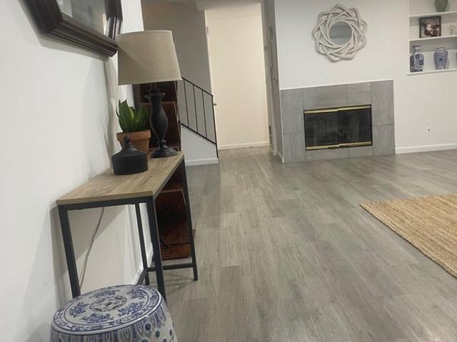 Room for rent in Reseda