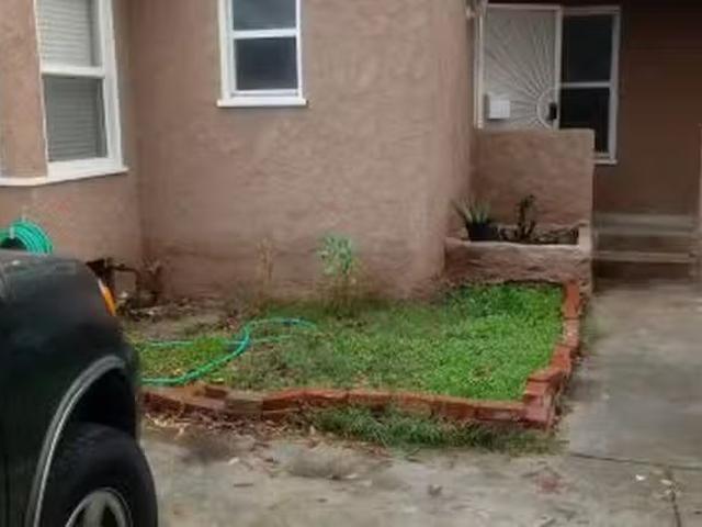 Room for rent in Reseda