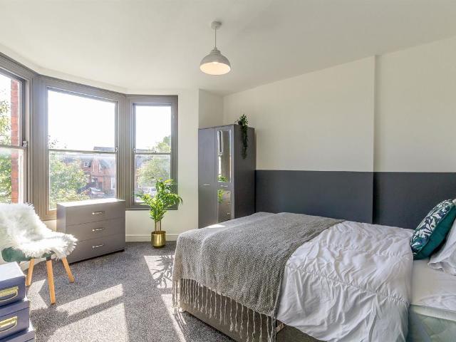 room for rent in Room 4, 187 Carholme Road
