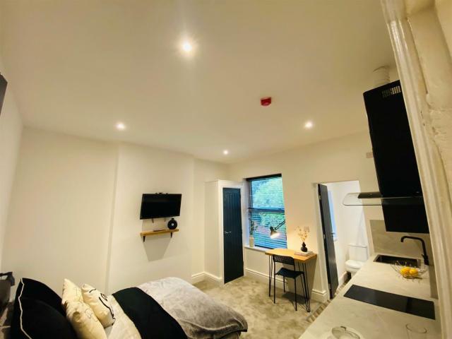 room for rent in Room 6, 30, Sudbury Street Street, Derby, DE1 1LU
