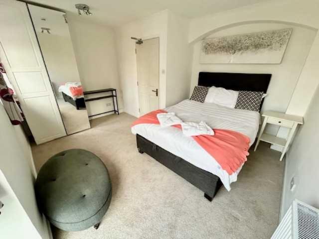 room for rent in Sackville Road, Room 3, Hove