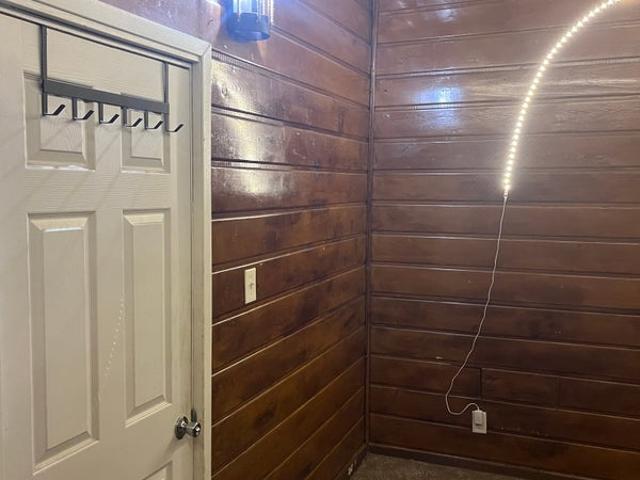 Room for Rent in Shared House