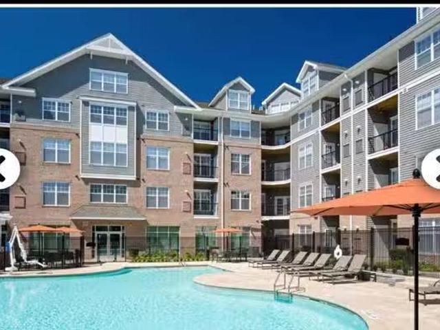Room for rent in Shelton