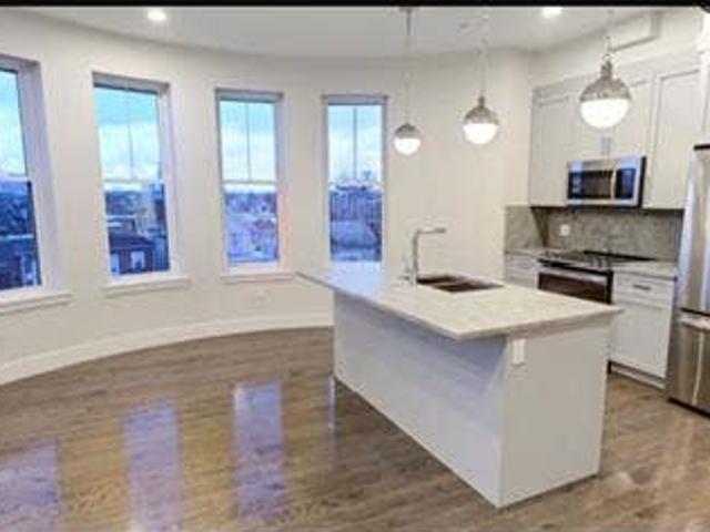 Room for Rent in somerville
