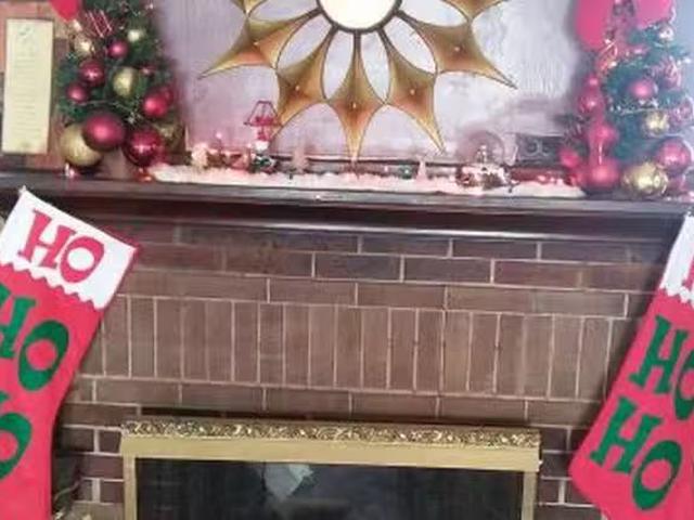 Room for rent in South Kansas City