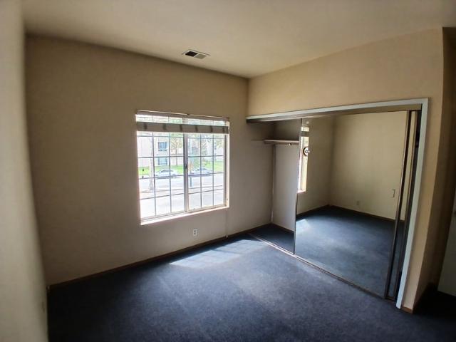 Room for Rent in Spacious Oakland Home – $1,200/mo