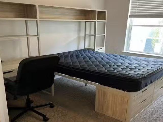 Room for rent in Tampa