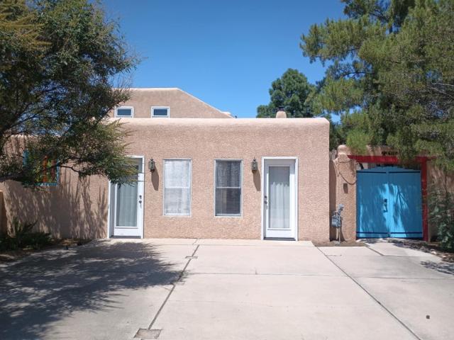 Room for Rent in Taylor Ranch available 8/1/26