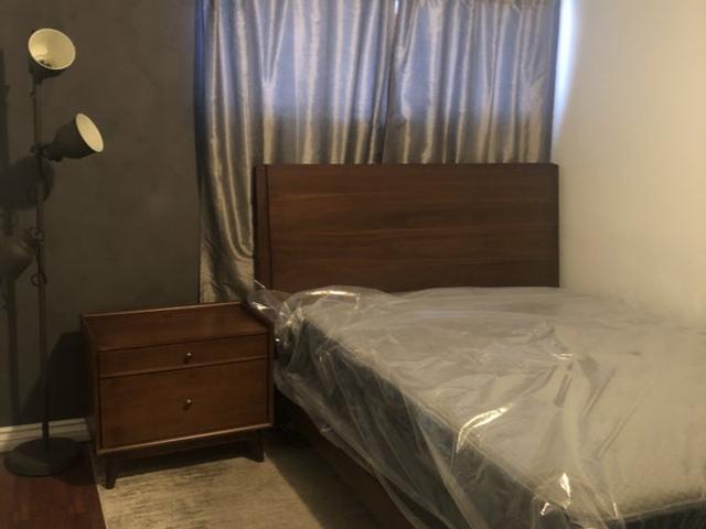 Room for Rent in the heart of Vista