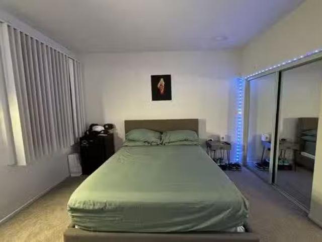 Room for rent in University City
