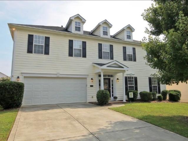 Room for Rent in Upscale Neighborhood