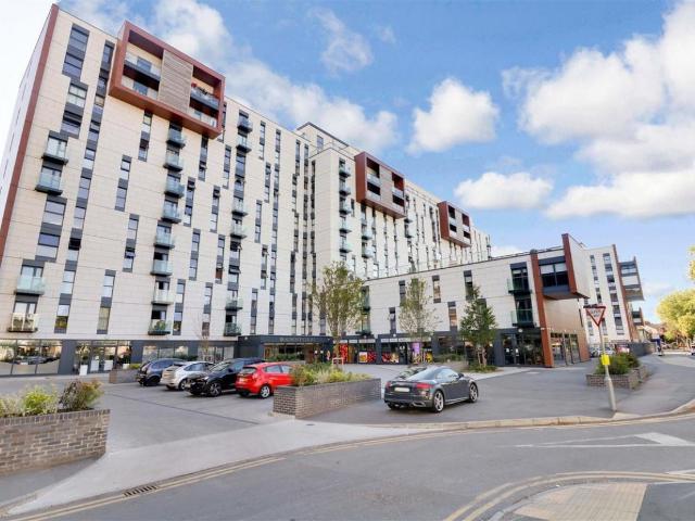room for rent in Victoria Avenue, Southend On Sea