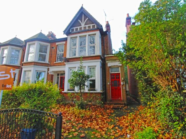 room for rent in Victoria Avenue, Southend On Sea