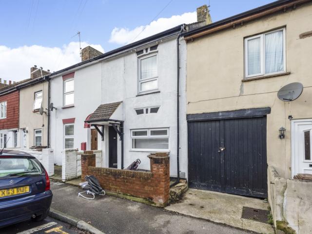 apartment for rent in Victoria Street, Gillingham, Kent, ME7
