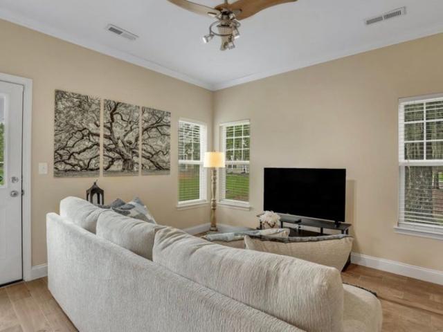 ROOM FOR RENT | LADSON, SC | PRIVATE EN SUITE B