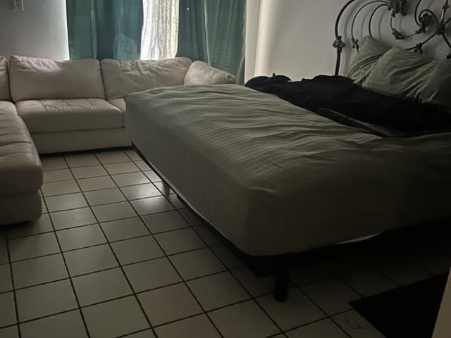 Room for rent lakes of Sherbrooke