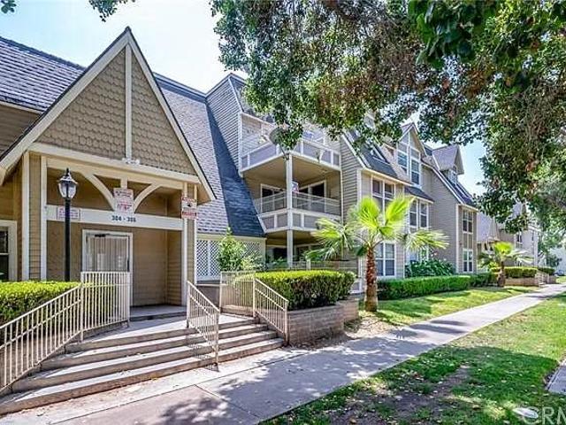 Room for Rent! Looking for a woman roommate